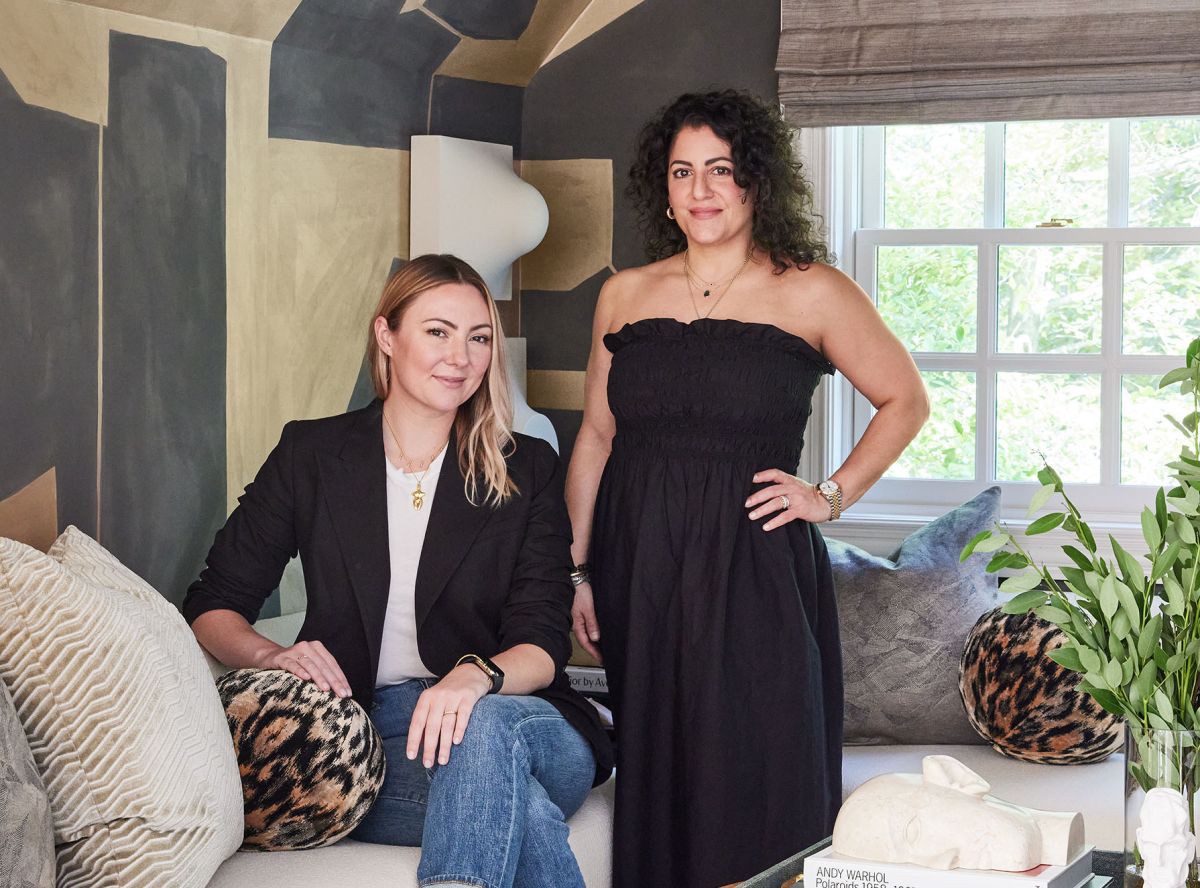 Beth Dotolo + Carolina V Gentry