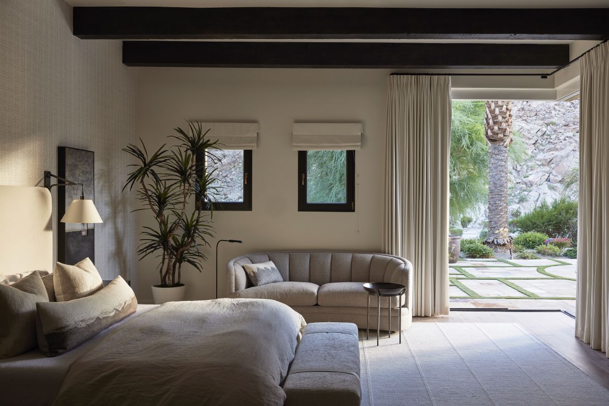 Portrait Publication Magazine - Portrait Magazine